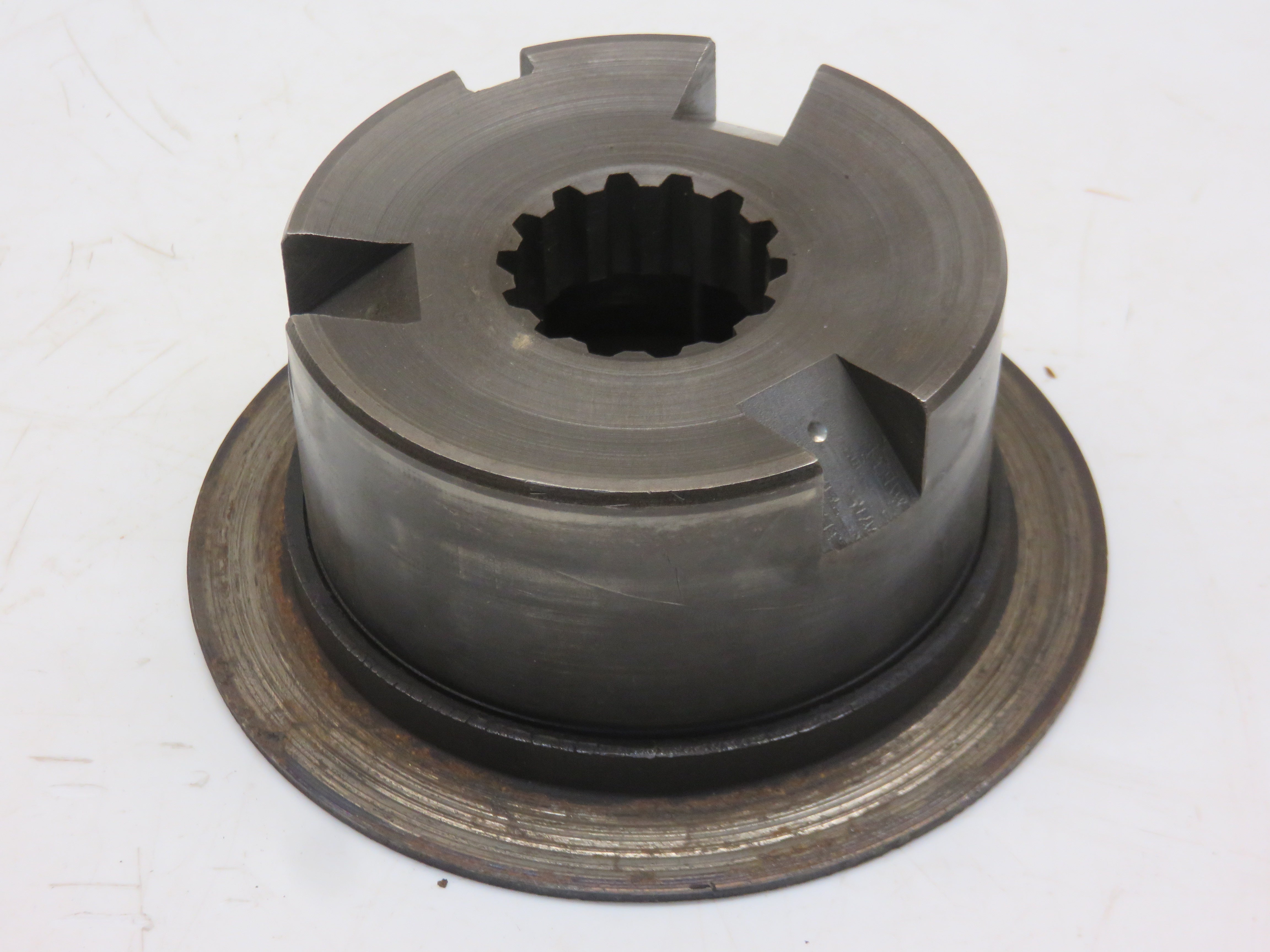AA5958R, AR20477R John Deere Clutch Cam With Brake Disc For 50, 60, 70 ...