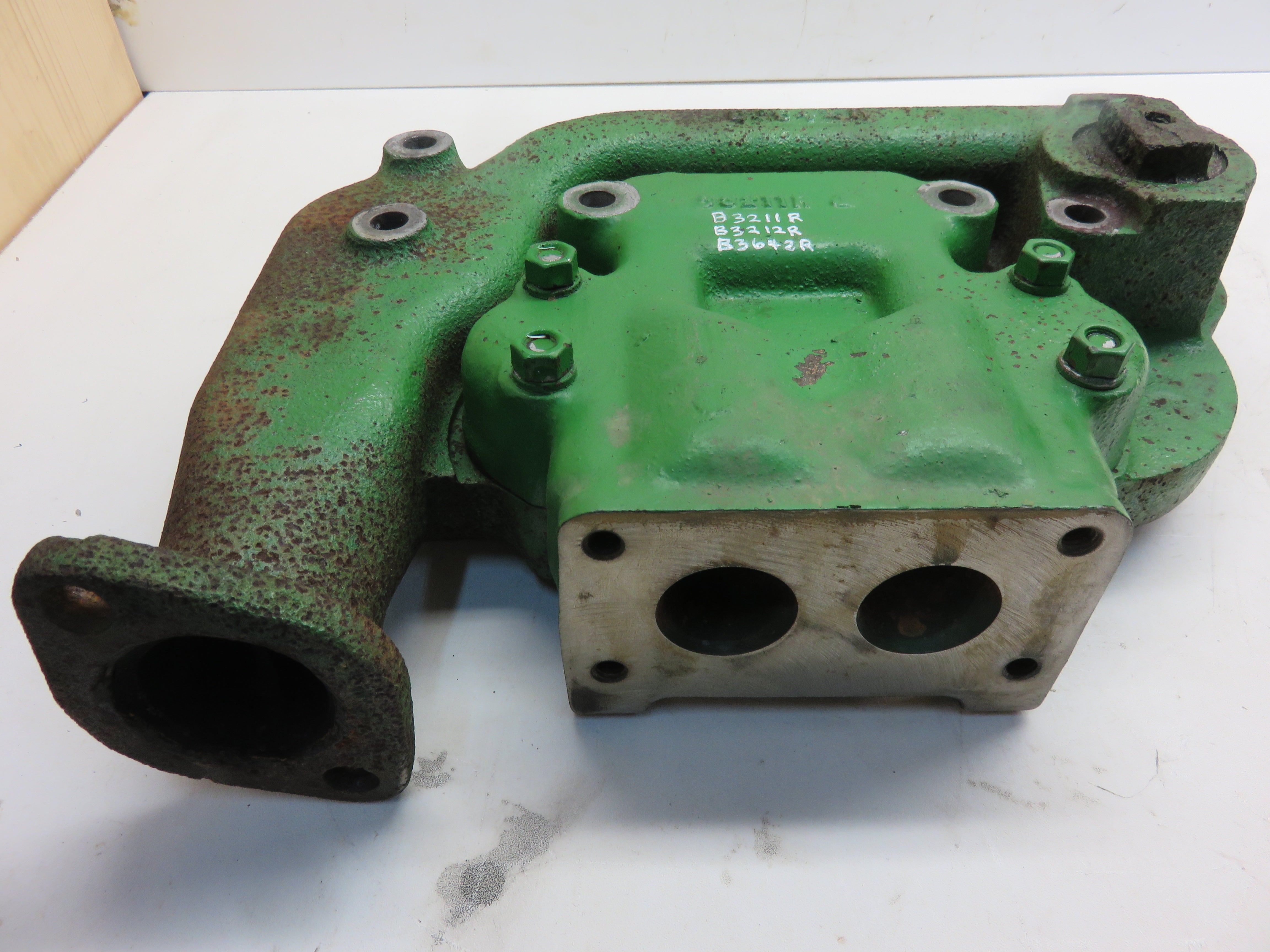 B3211R, B3212R John Deere Intake And Exhaust Manifold For 50 – Vintage ...