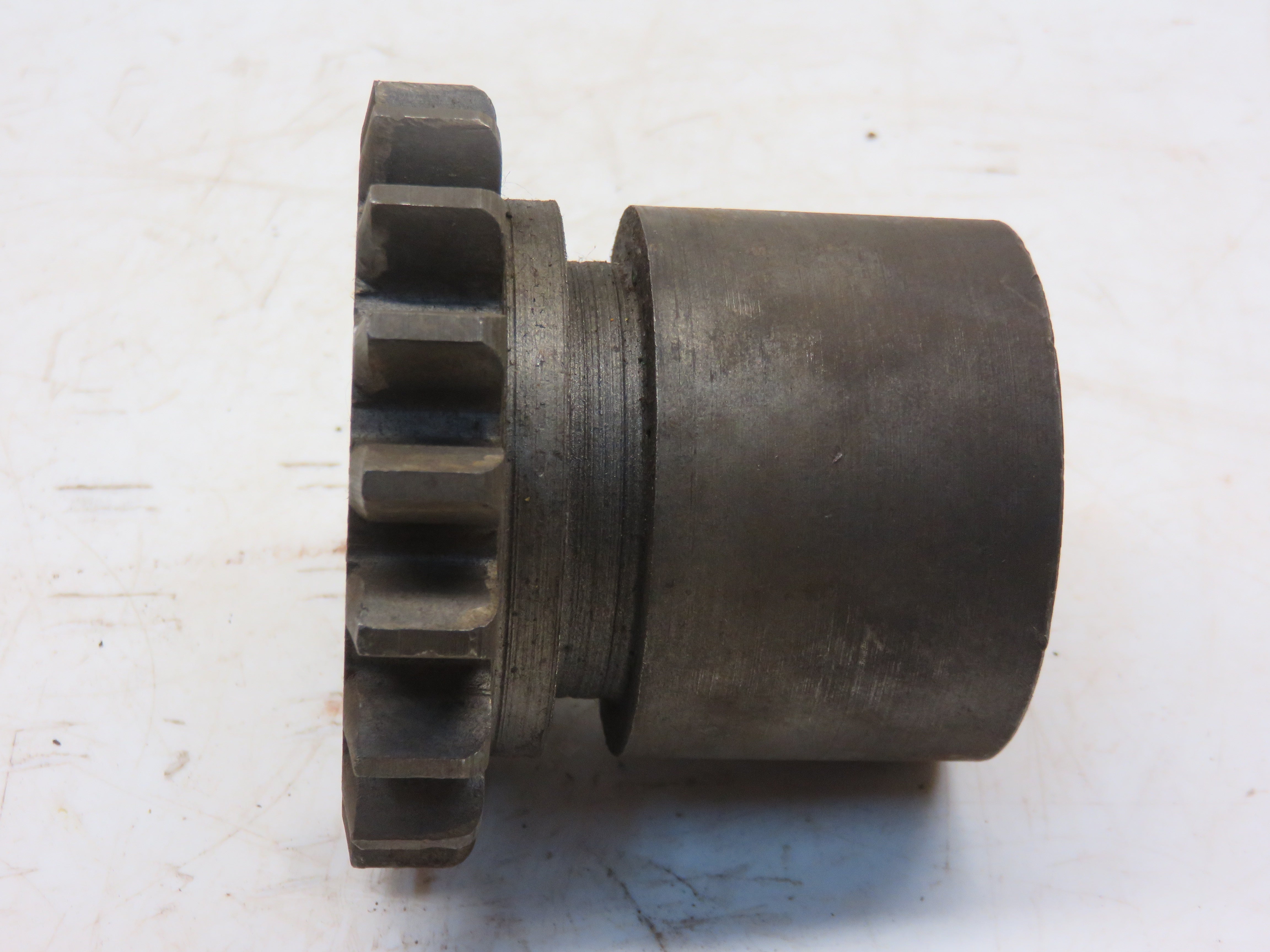 P32378H John Deere NOS Auger Drive Gear For 11A, 12A, 25, 30 Combine ...