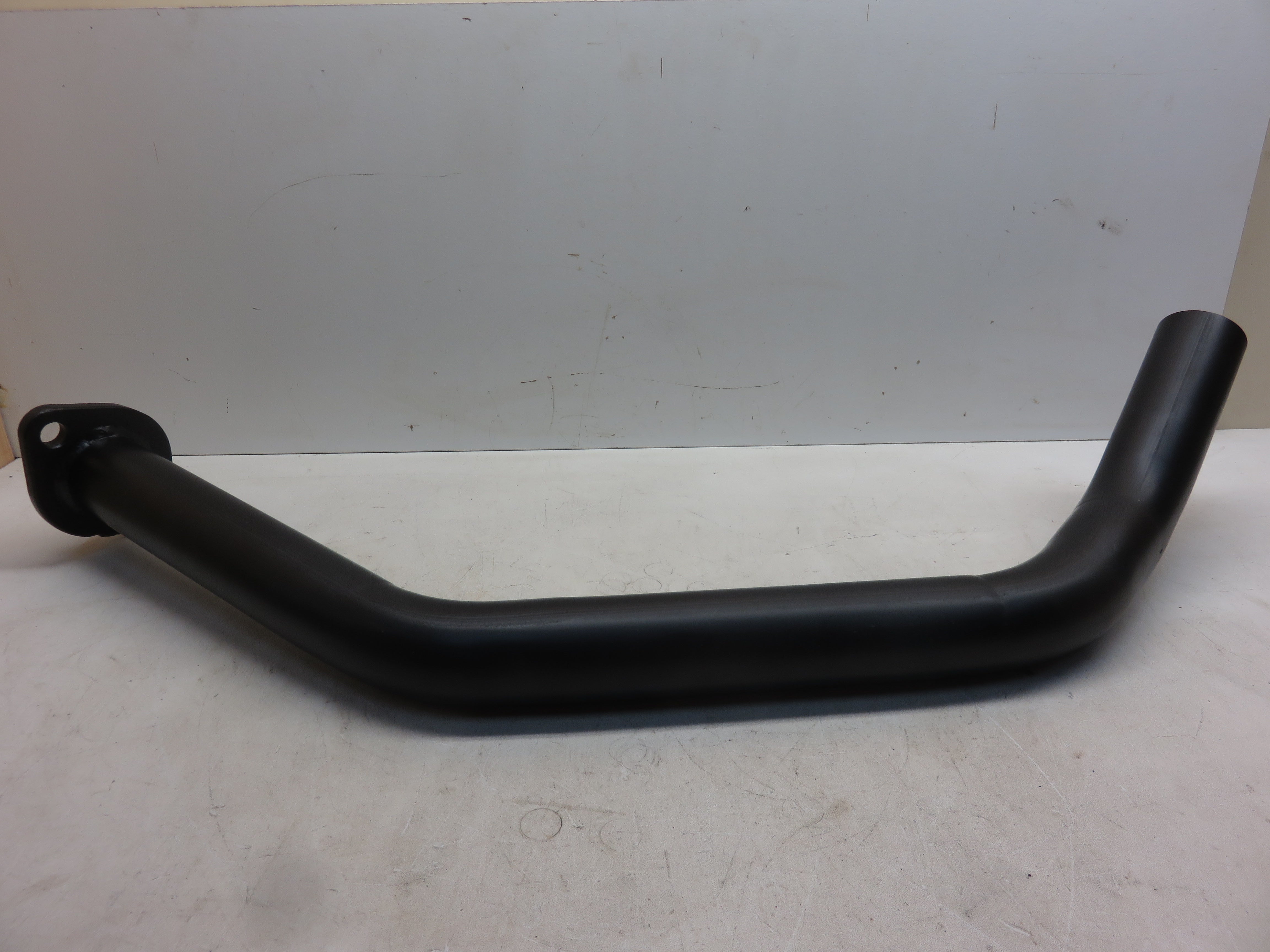 AB1526R John Deere Exhaust Pipe For B – Vintage John Deere Parts