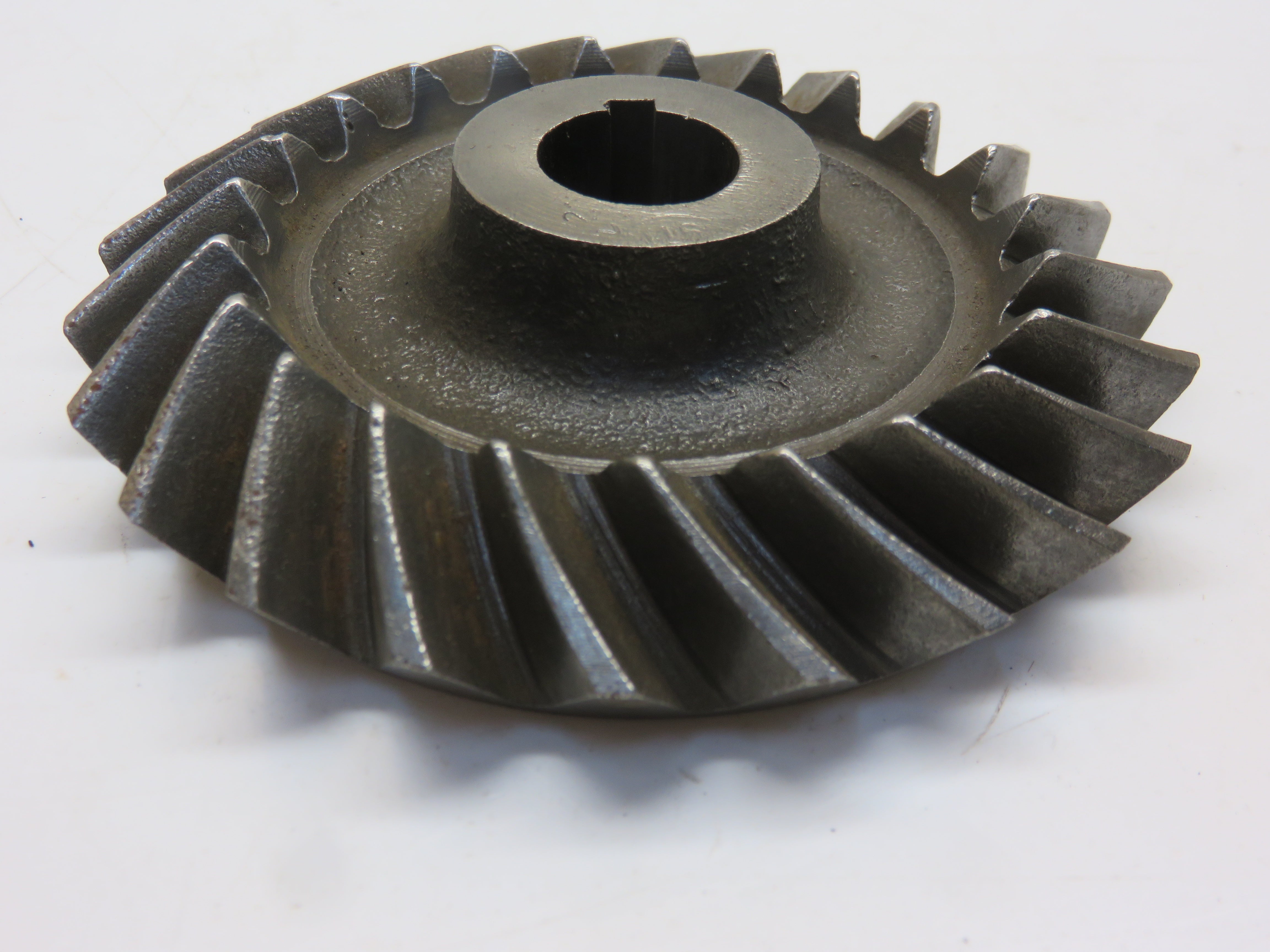 AH701R, H391R John Deere Governor Gear For H – Vintage John Deere Parts