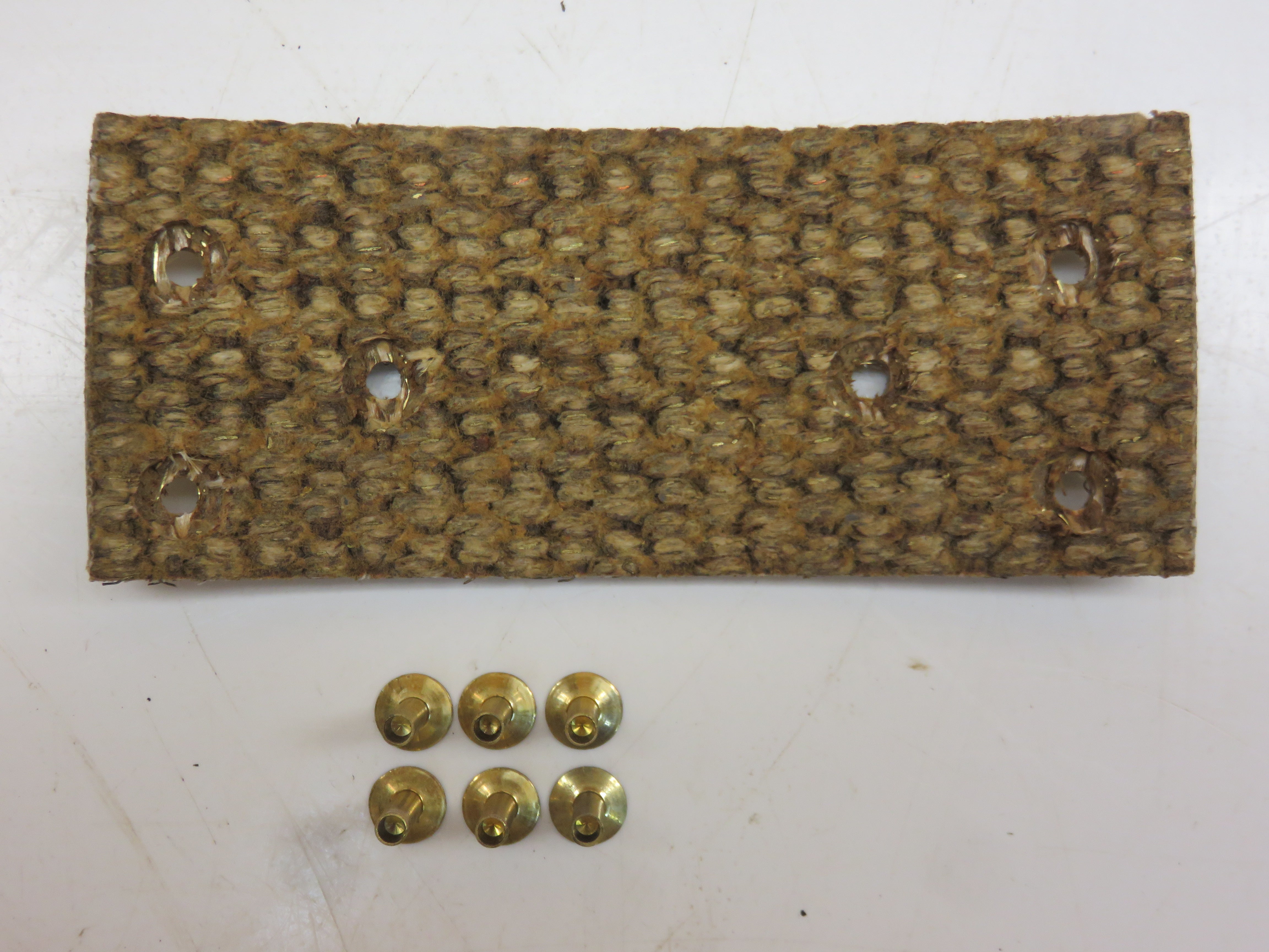 B166R John Deere Belt Pulley Brake Lining With Rivets For B, BR, BO, 5 ...