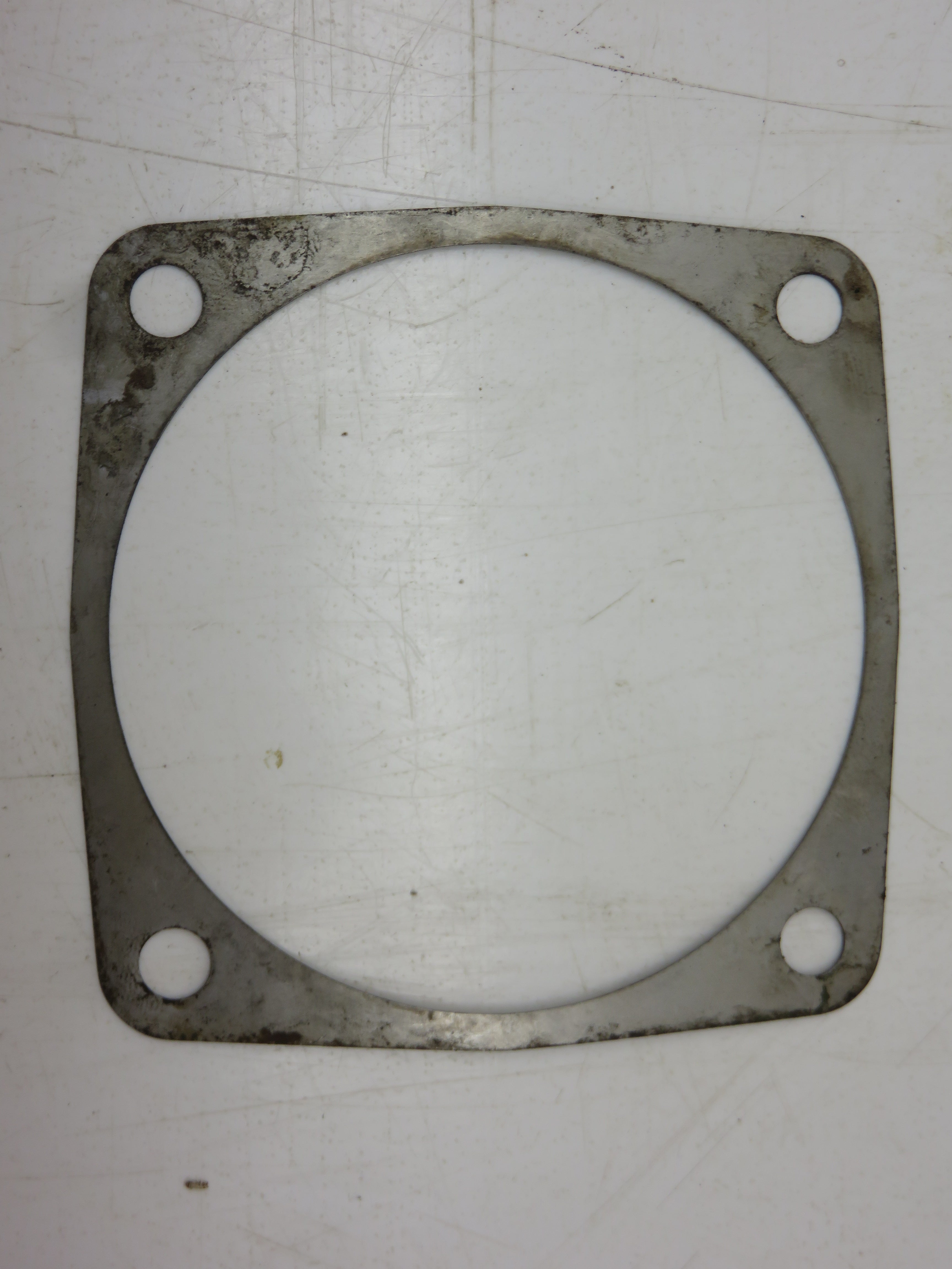 L4036T John Deere Upper Shaft Bearing Retainer Shim For L, LA, LI ...