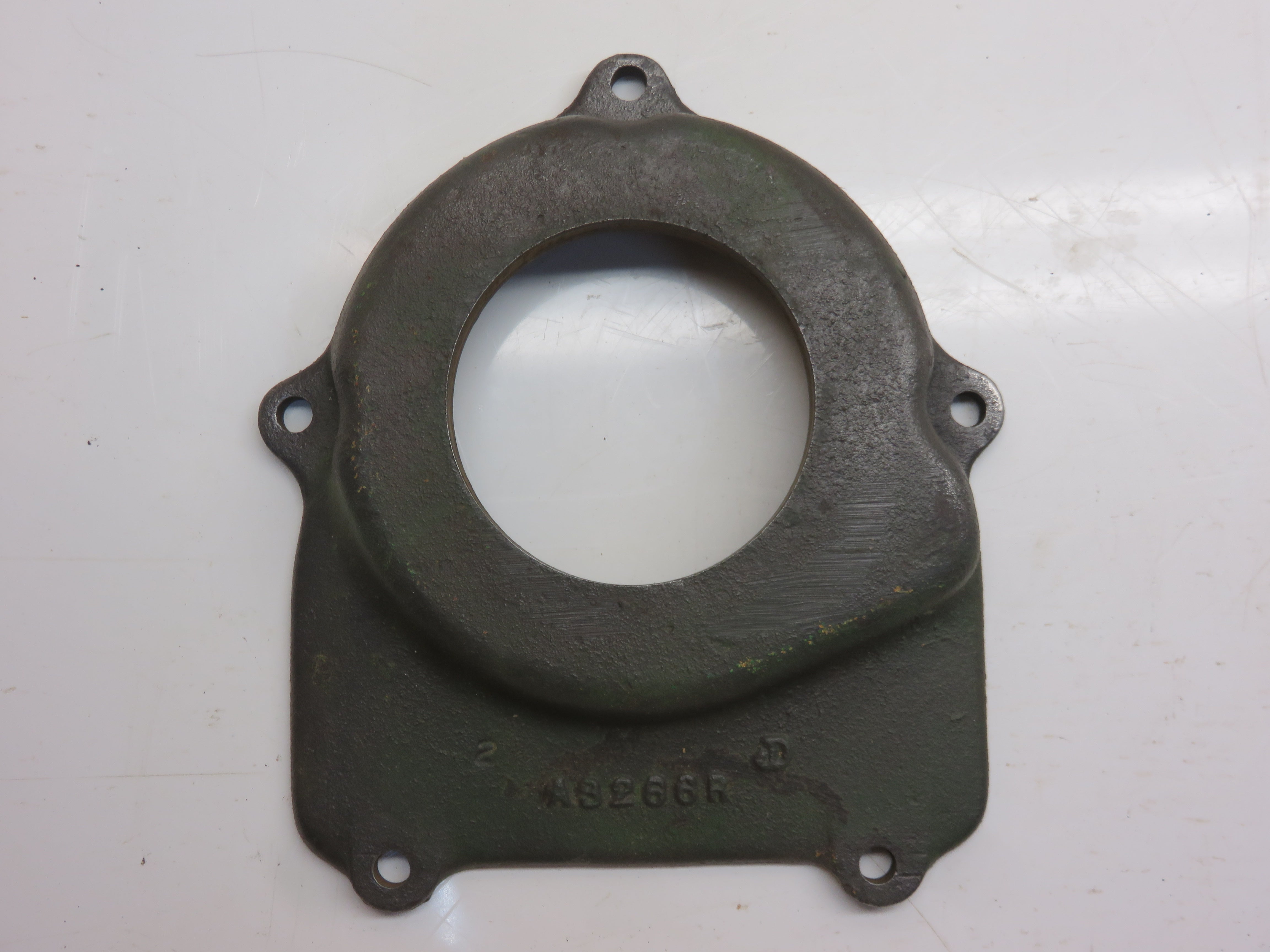 A3266R John Deere Crankshaft Oil Slinger Cover For A, AR, AO – Vintage ...