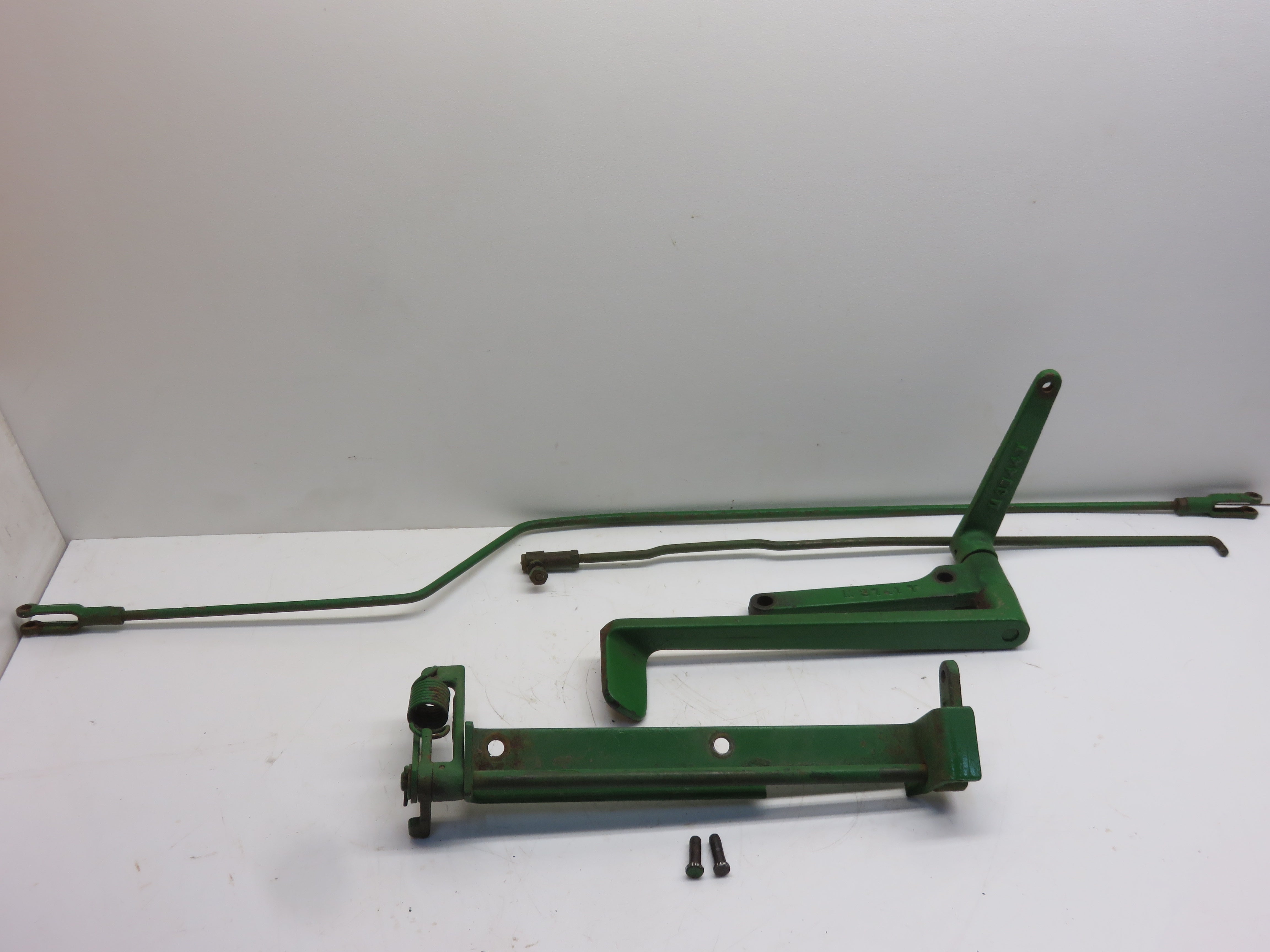 AM3435T John Deere Foot Throttle Kit For 420 – Vintage John Deere Parts