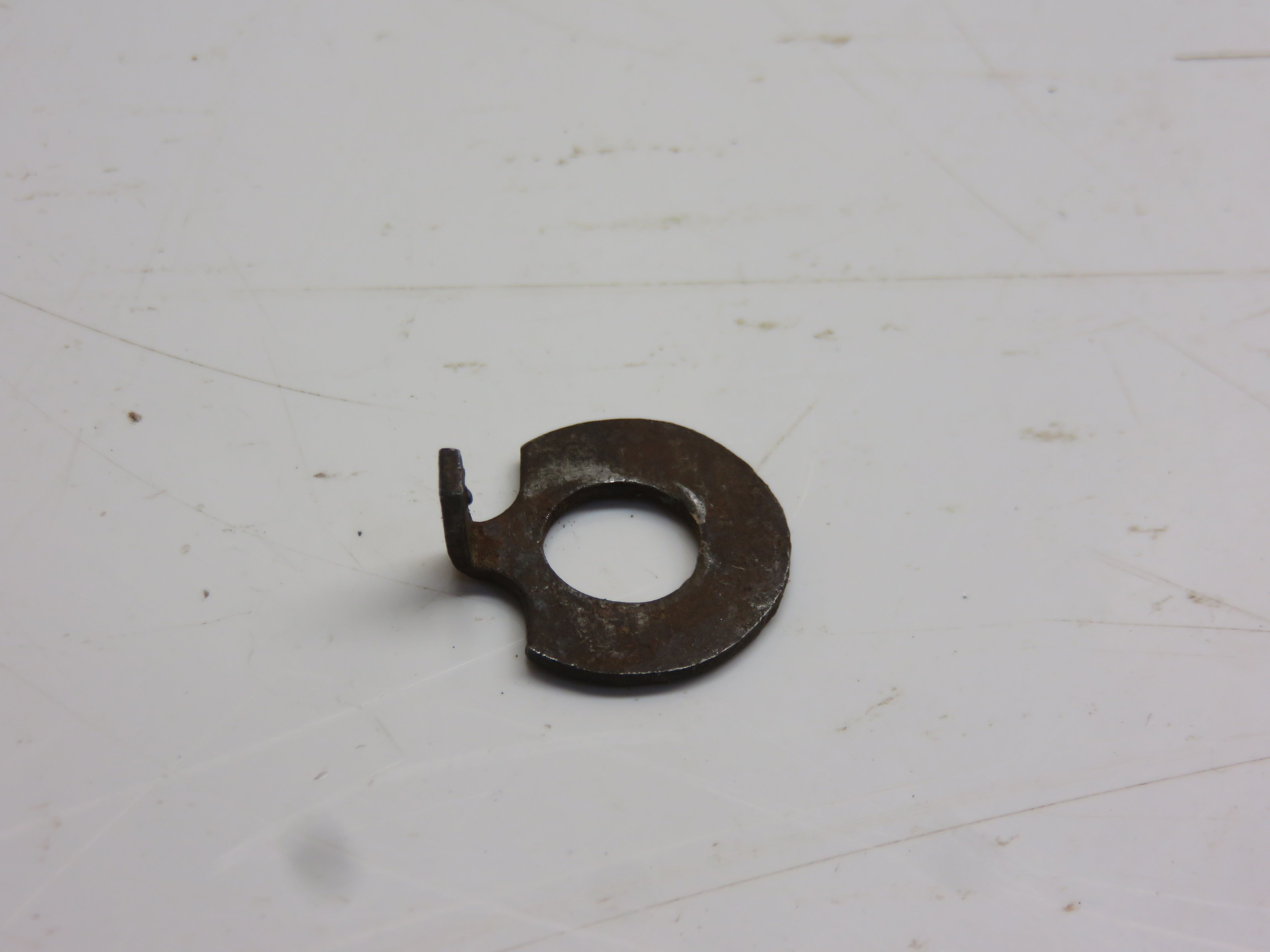 F2082R John Deere Pony Motor Distributor Lock Plate For 70, 80, 720, 8 ...