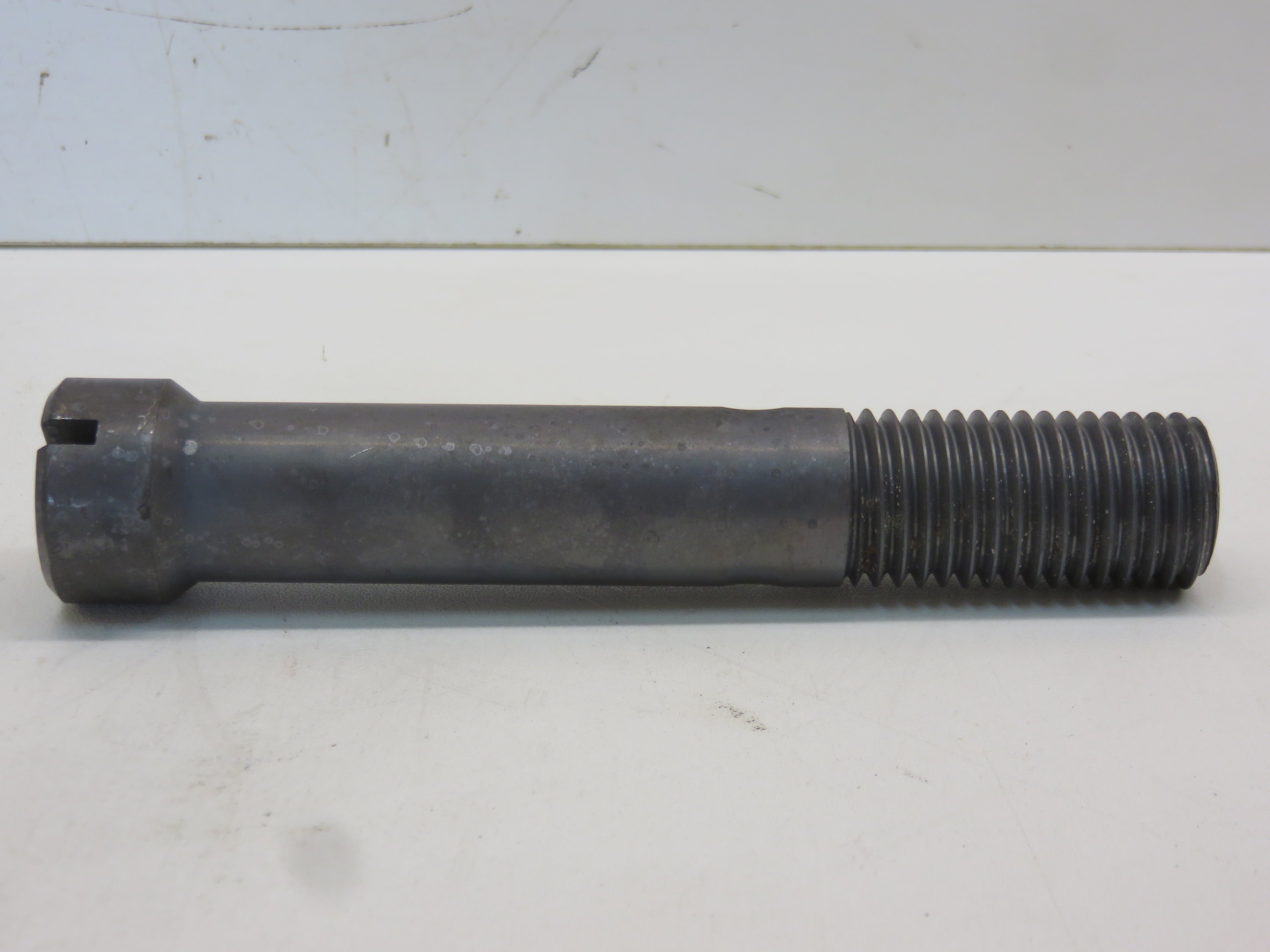 B2694R John Deere Front Axle Lock Bolt For A, B, G, 50, 60, 70, 520, 6 ...
