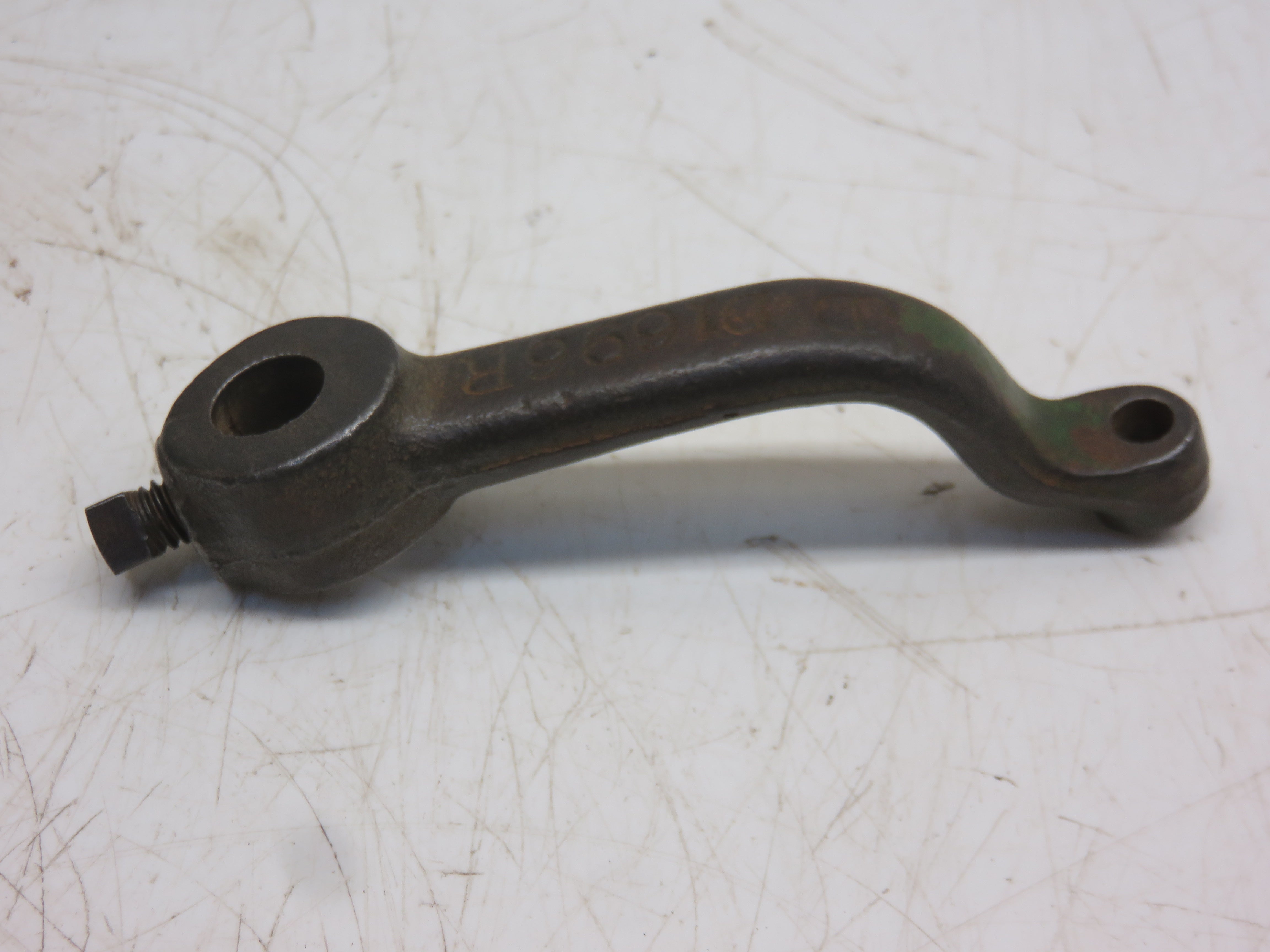 D1696R John Deere Governor Arm For D – Vintage John Deere Parts