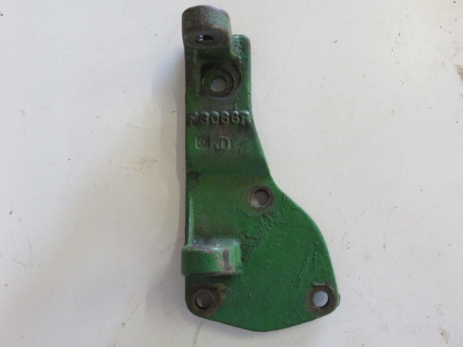 F3066R John Deere Hydraulic Coupling Bracket For 520, 530, 620, 630, 7 ...