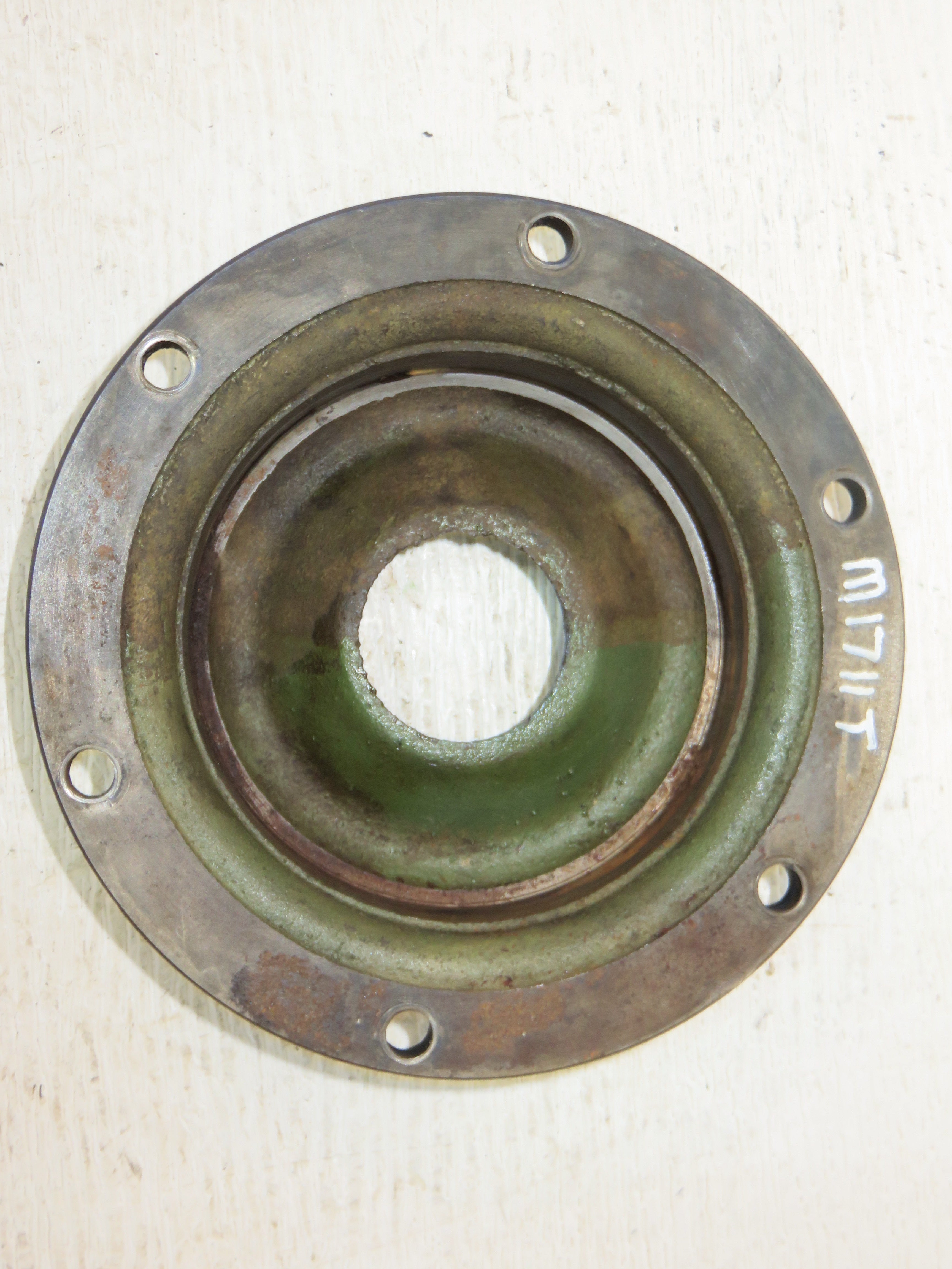 M1711T John Deere Differential Bearing Quill For 40, 420, 430, 435, 10 ...
