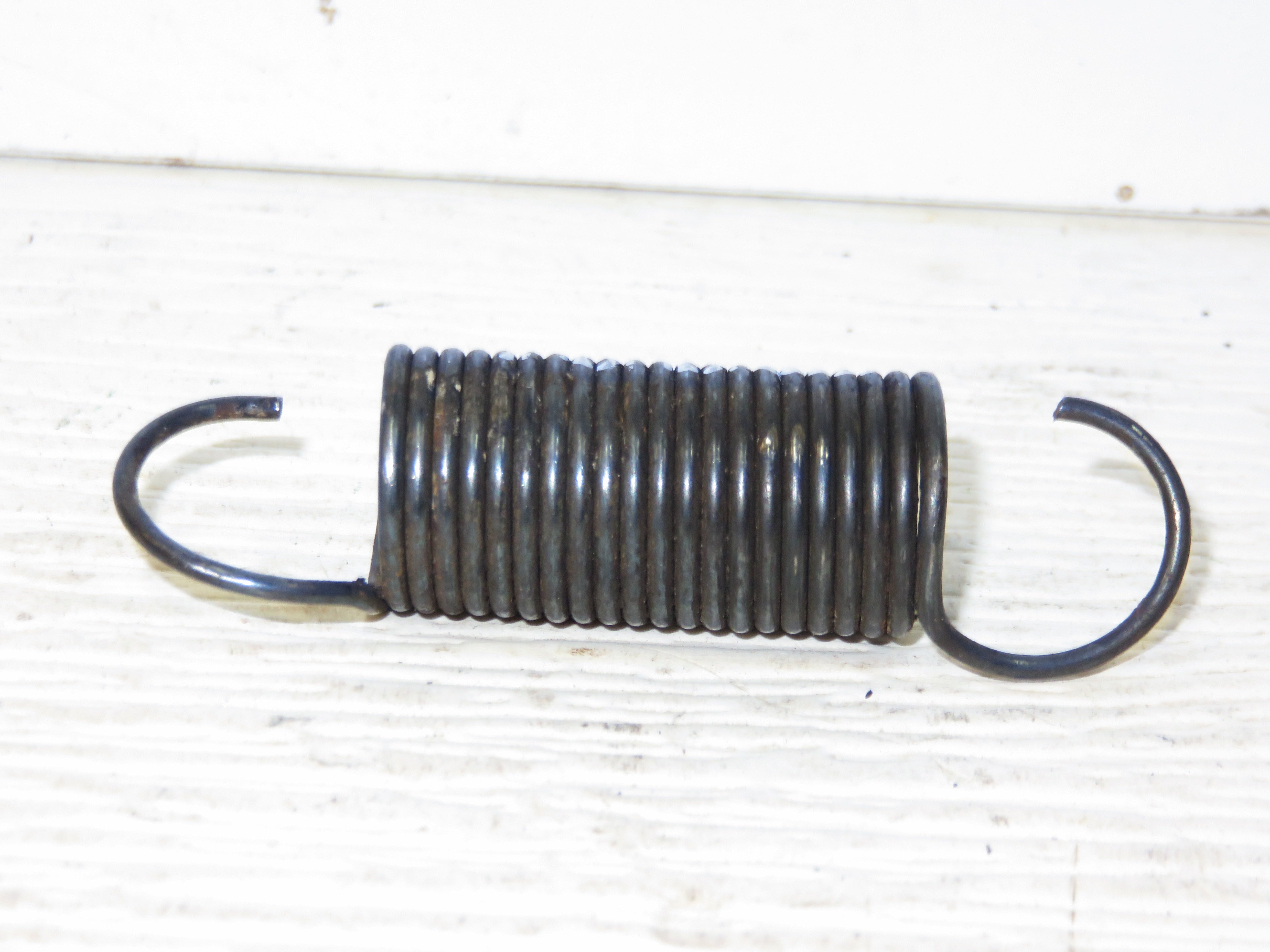 M226T John Deere Clutch Throw Out Bearing Carrier Return Spring For M ...