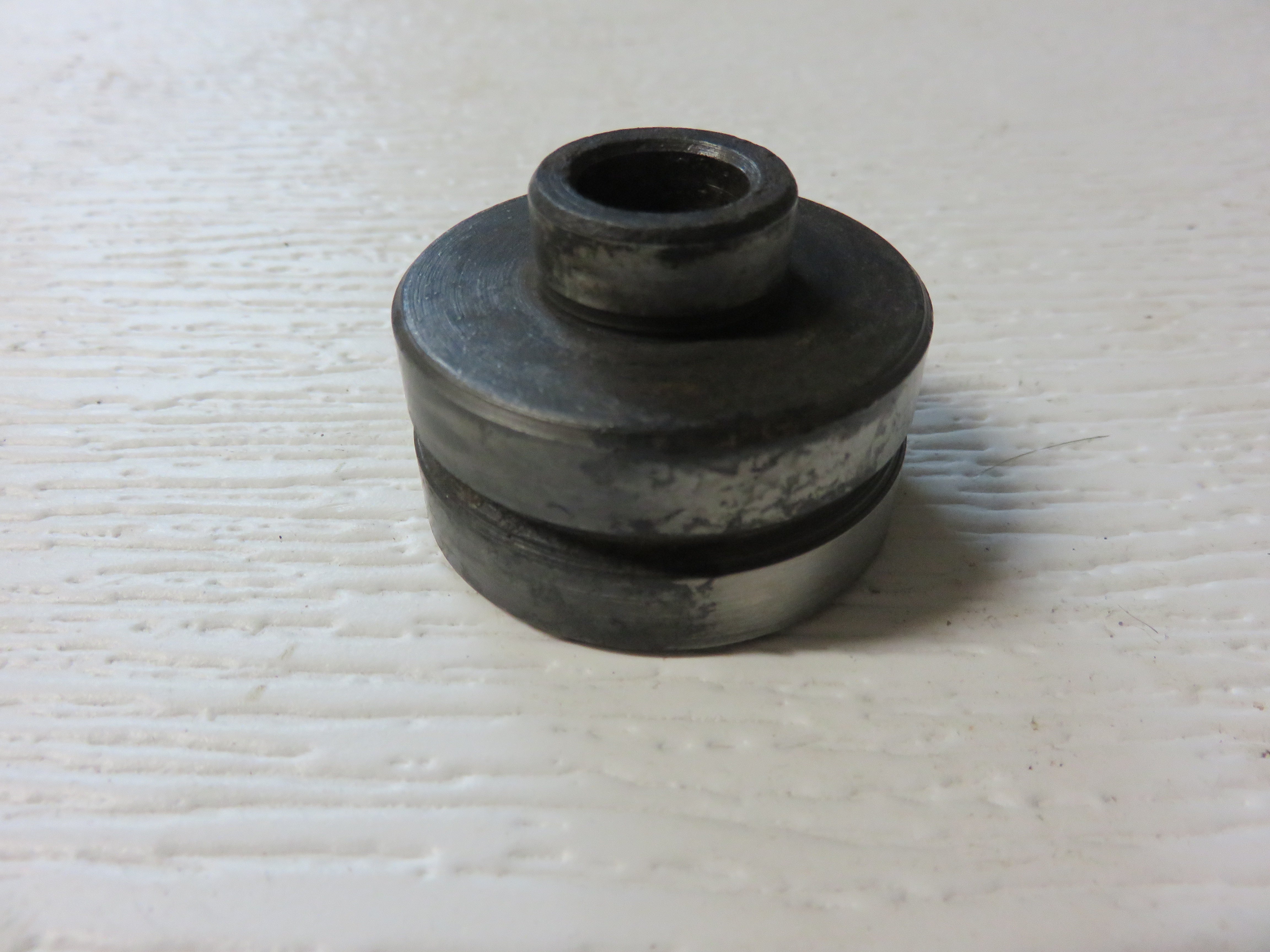 T26323 John Deere Idler Gear Shaft For 1020, 1120, 1030, 1130, 1630, 1 ...